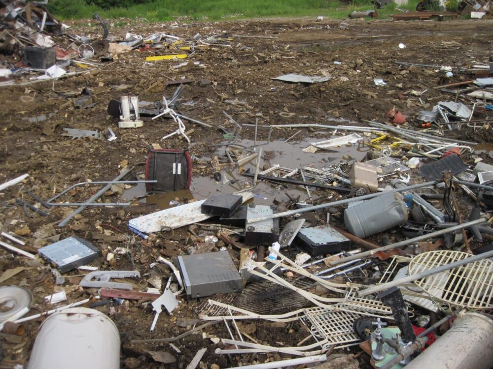 The Do's and Don'ts of Recycling Metal Items at Home - Trusera